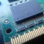 Memori Komputer - Penjelasan, Jenis, Penggunaan, Hirarki, RAM, ROM