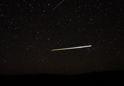 Meteor, Meteorit, Meteoroid - Perbedaan, Contoh Kawah Tabrakan