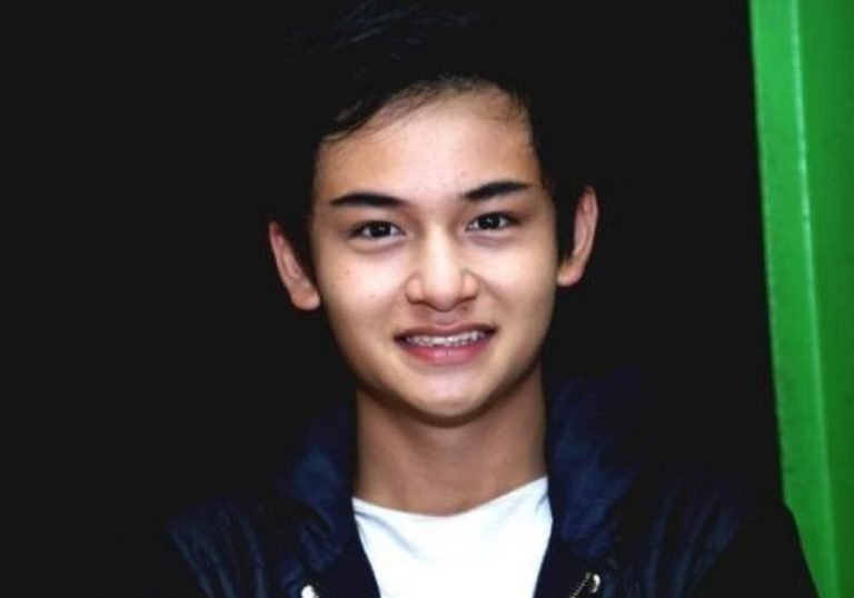 Randy Martin | Model, Penyanyi dan Aktor Indonesia - PINTERpandai